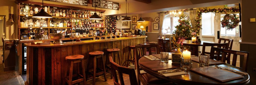 Fresh Food & Cask Ales - The Bull, Broughton