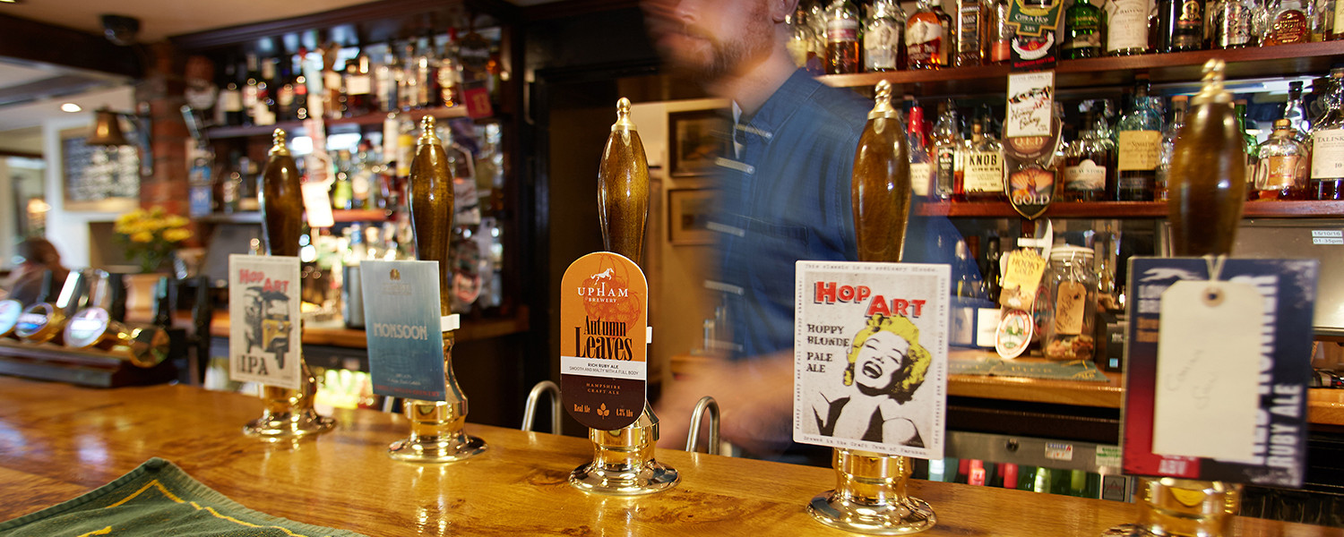 Fresh Food & Cask Ales - The Rowbarge, Woolhampton
