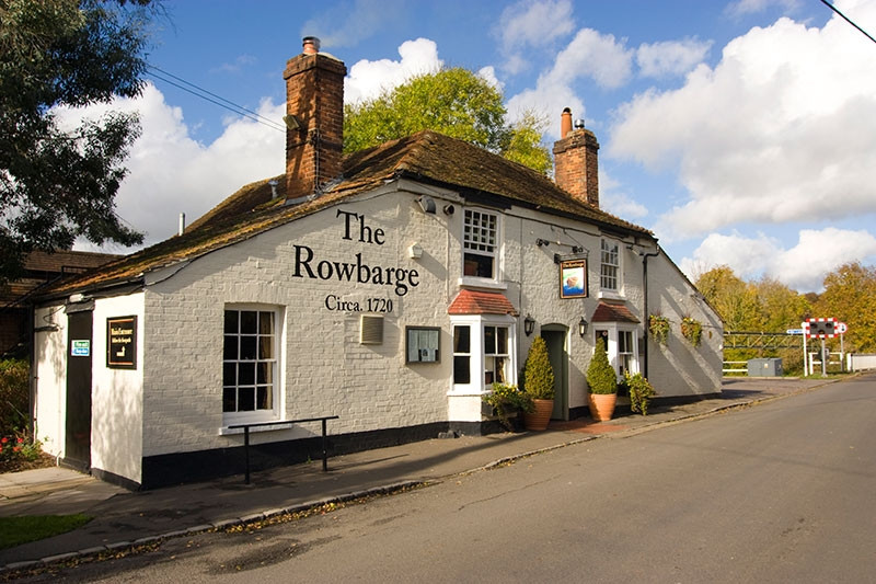 - The Rowbarge, Woolhampton