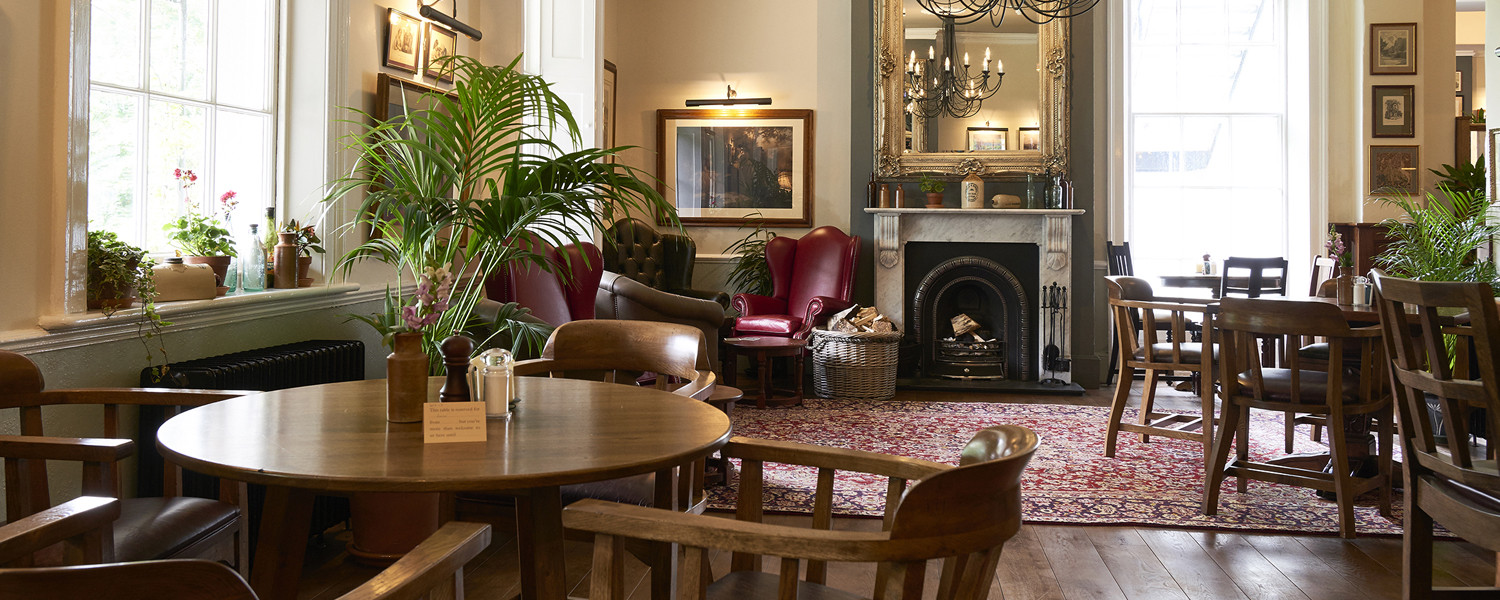 Fresh Food & Cask Ales - The Prae Wood Arms, St Albans