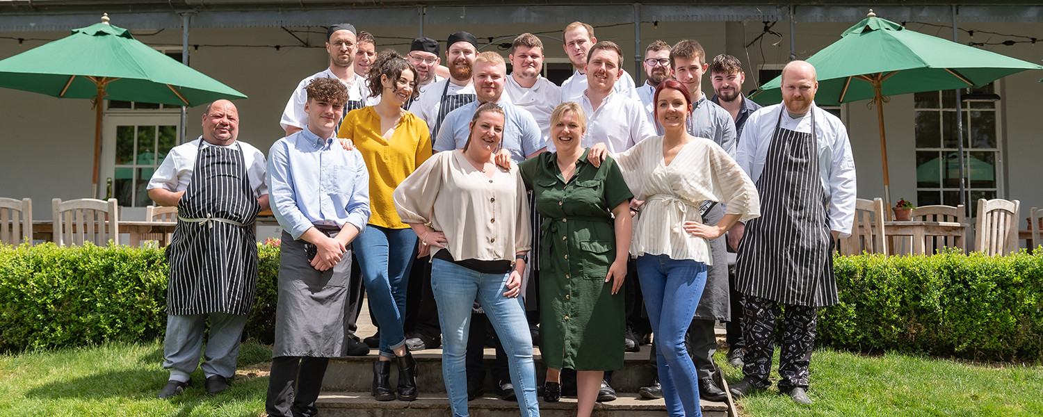 Fresh Food & Cask Ales - The Prae Wood Arms, St Albans