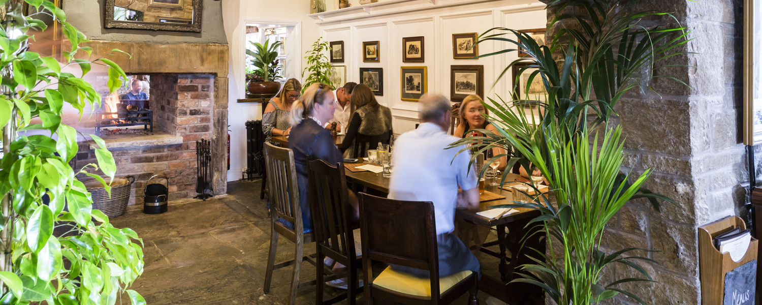 Fresh Food & Cask Ales - Haighton Manor, Haighton, Preston